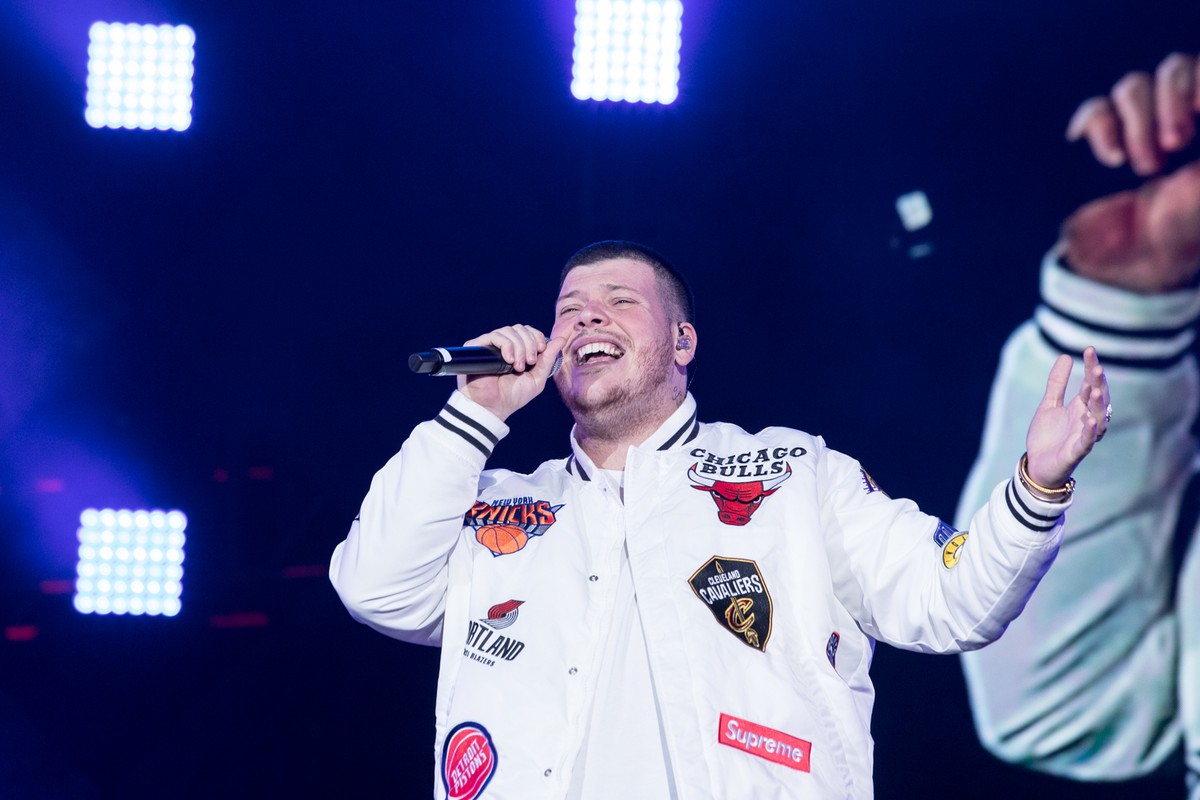 Cantor Ferrugem apresenta show do novo DVD nesta sexta-feira (25) em ...