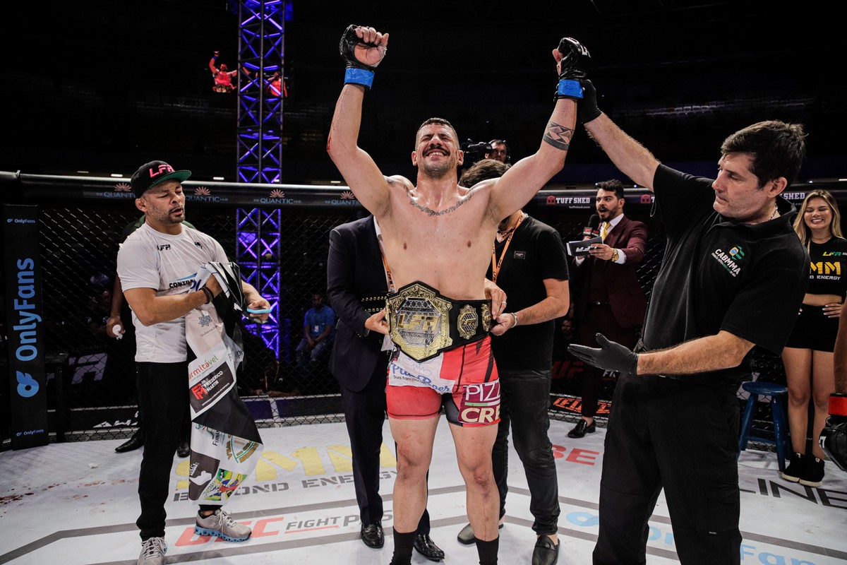 LFA 143: Bruno Lopes e Gabi Fernandes conquistam cinturões | combate | ge