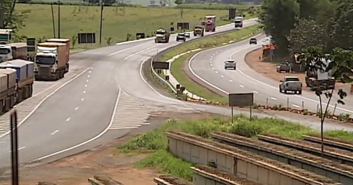 G1 - Obras de viaduto na BR-365 no Triângulo continuam paradas ...