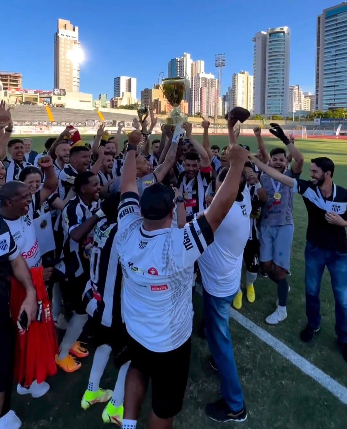 Grêmio Maringá derrota o Patriotas e é campeão da Terceira Divisão do ...