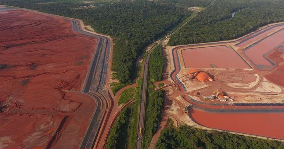 Parlamentares visitam barragem da Hydro Alunorte em Barcarena, no Pará ...