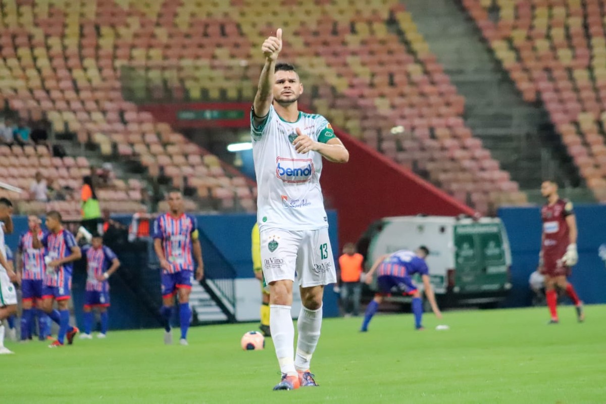 Derlan vibra com vaga na final e nega atuação abaixo do normal: "Fast ...