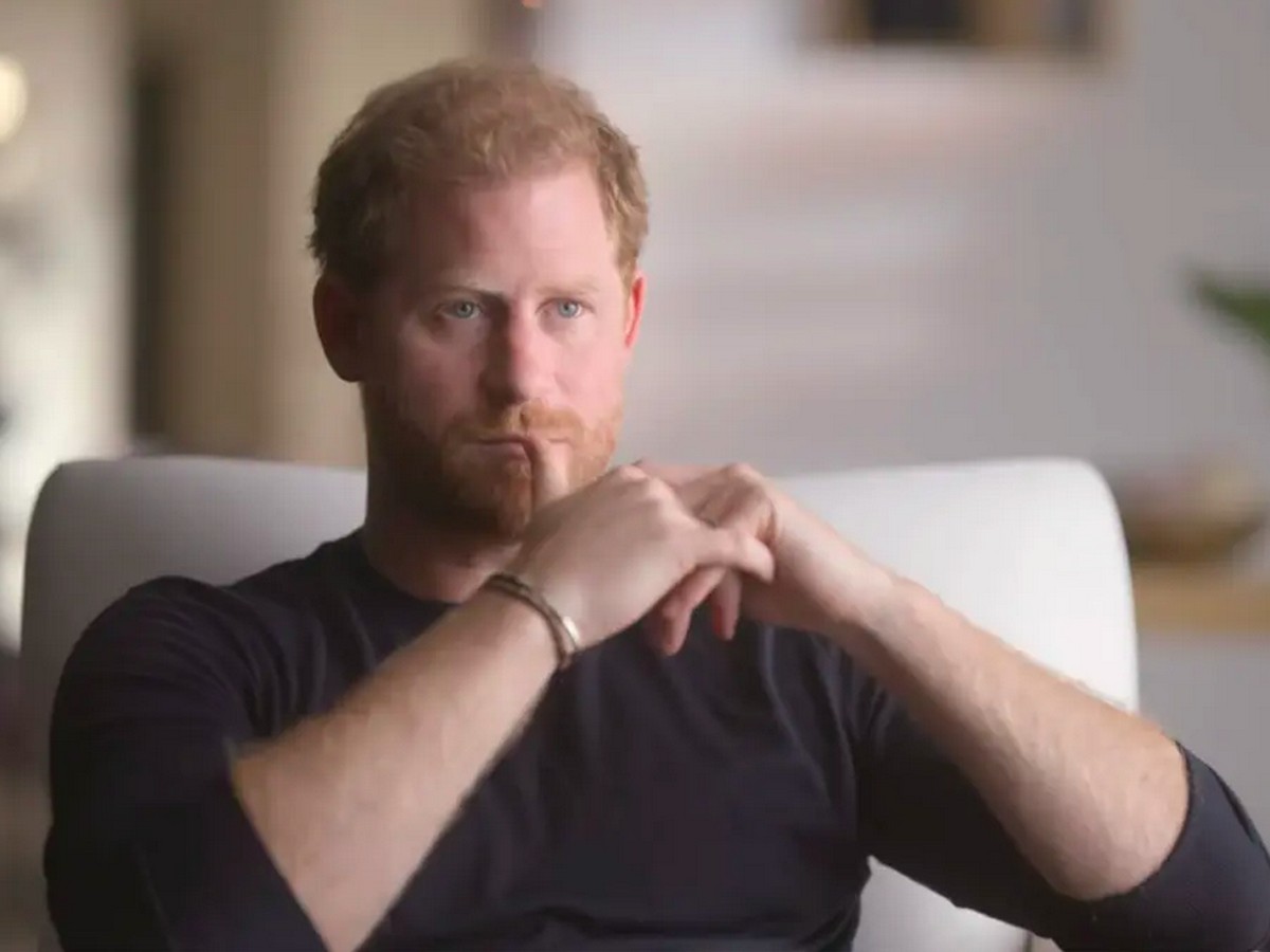 Harry revela que acreditava que mãe tinha forjado própria morte para ...