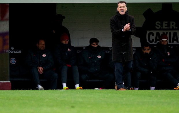 Dunga elogia 'insistência' e vitória contra 'mais um grande' no ...