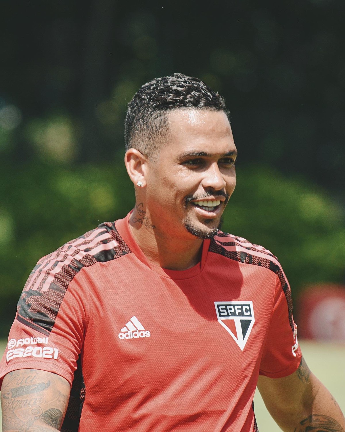 Crespo treina contra-ataques e saída de bola no São Paulo | são paulo | ge