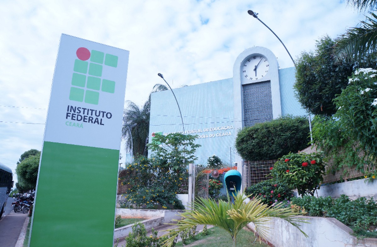 Concursos do IFCE e UFC ofertam vagas de nível médio, técnico e ...