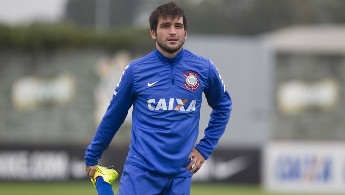 Lodeiro viaja nesta quarta e pode ser apresentado em "pacotão" do Boca