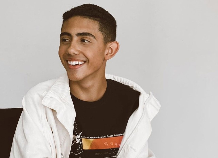 Arthur Singer, do 'Canta Comigo Teen', morre aos 13 anos