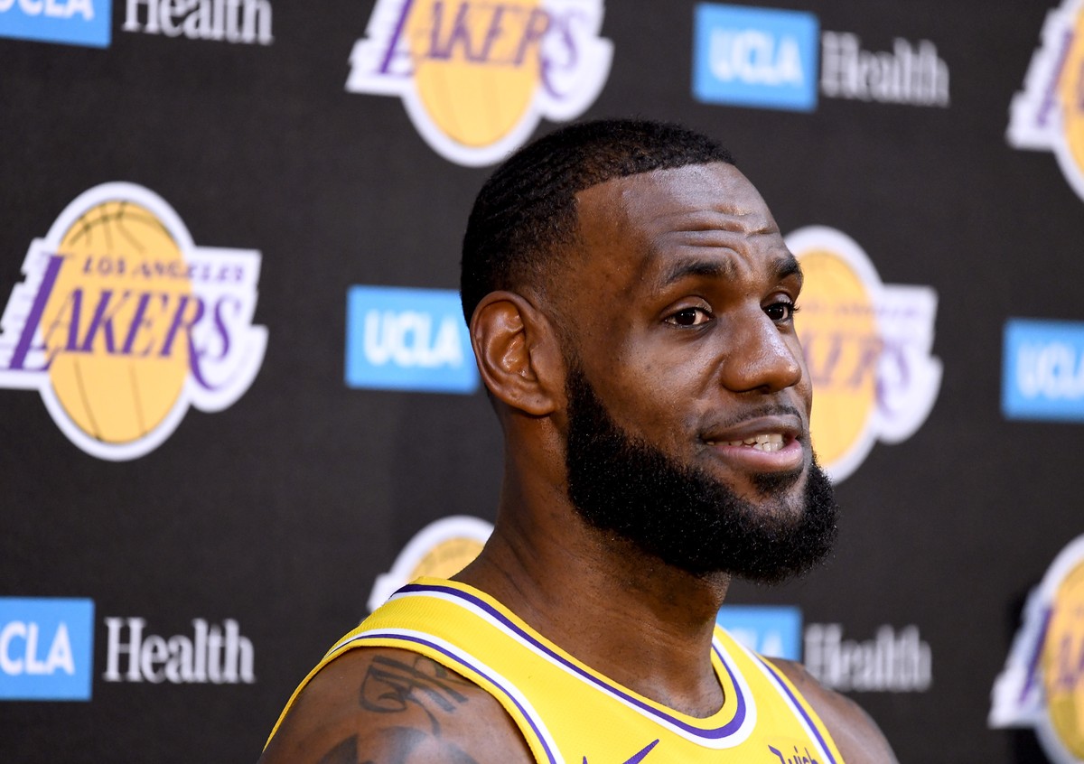 Para LeBron, LA Lakers tem longo caminho até que esteja pronto para ...