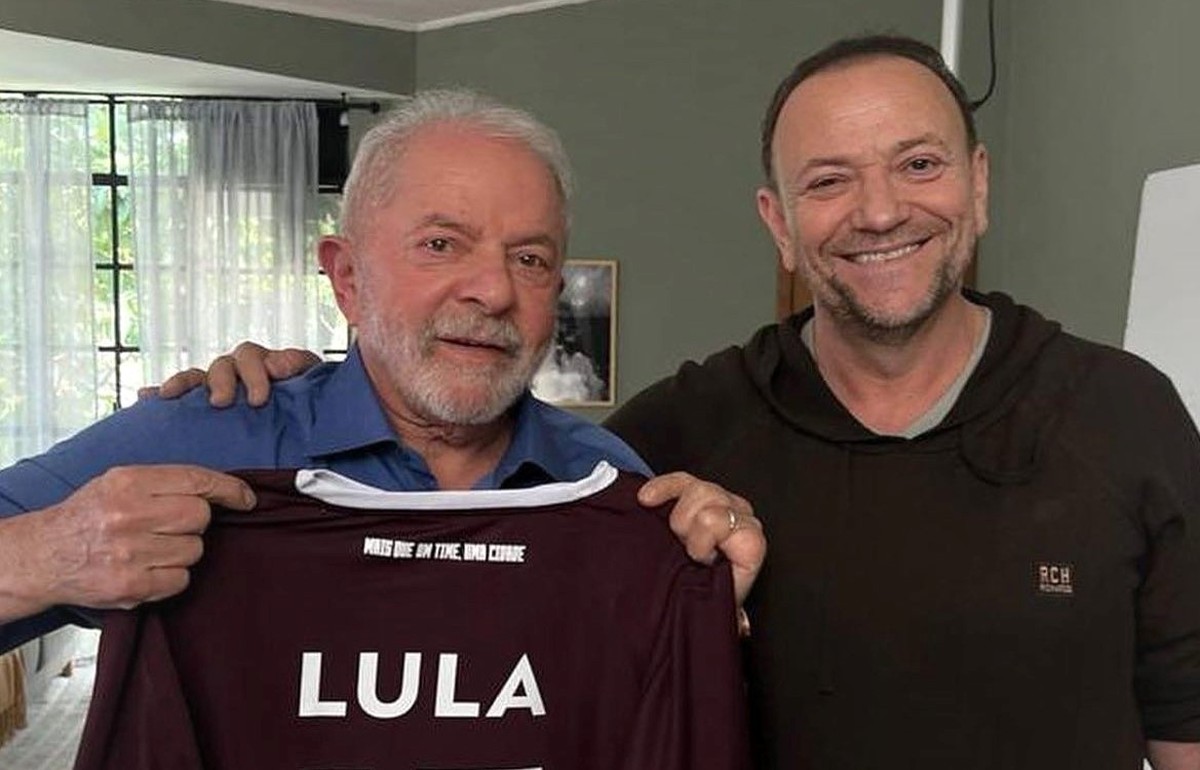 Coordenador da campanha de Lula, Edinho Silva defende foto de Bolsonaro ...