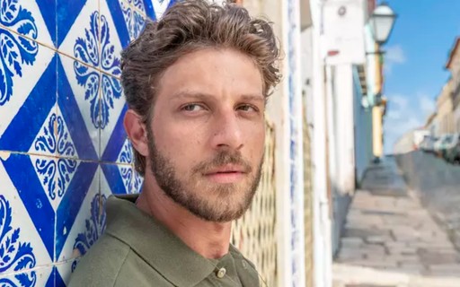 Chay assiste novela com o público e fala sobre críticas: 'Às vezes fico ...