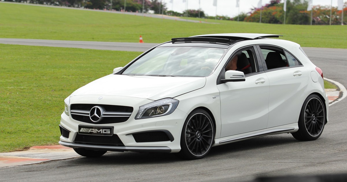 Auto Esporte - Primeiras impressões: Mercedes-Benz A 45 AMG