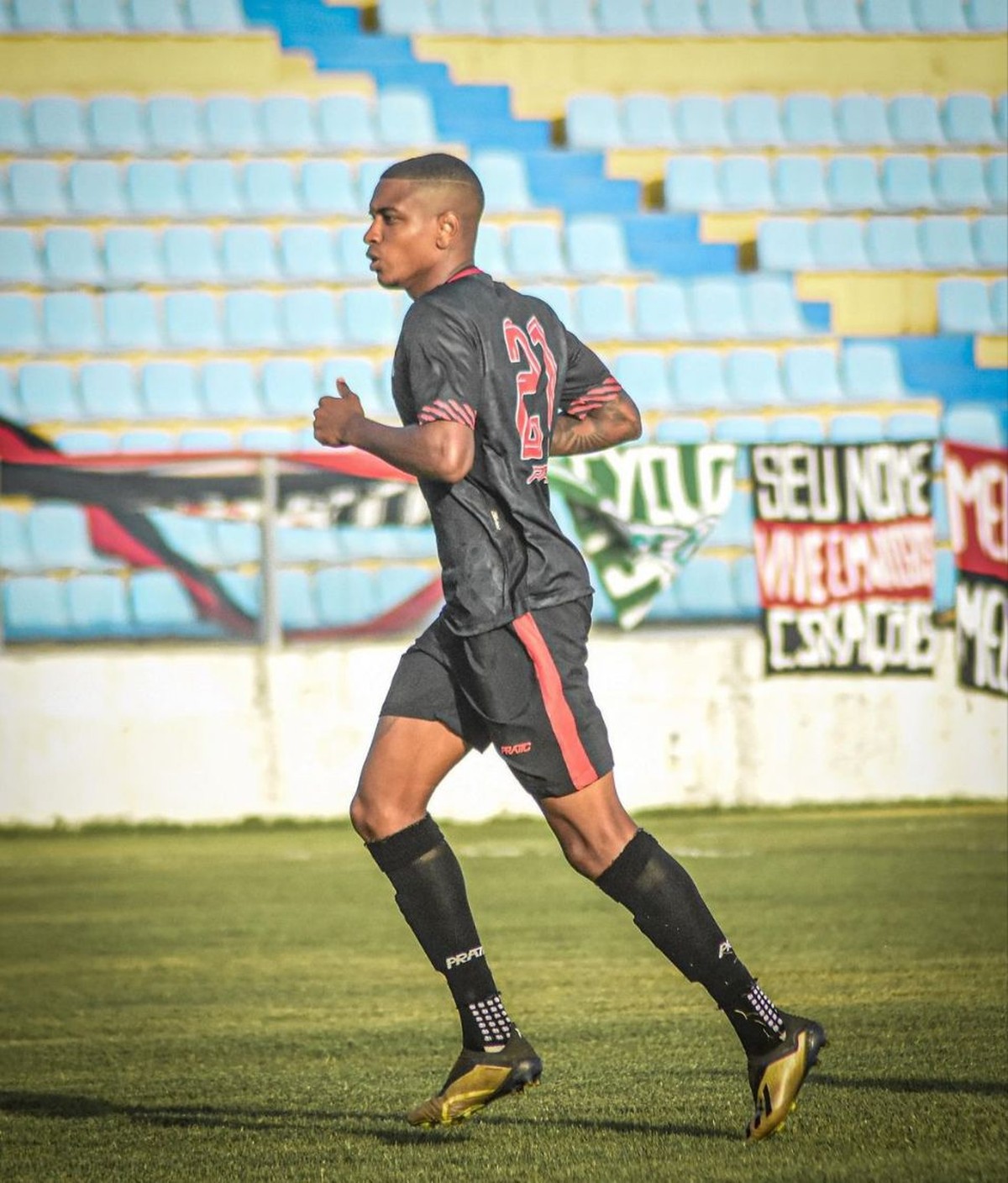 Moto anuncia renovação de Rodrigo Barreto e deve confirmar Diego Renan ...