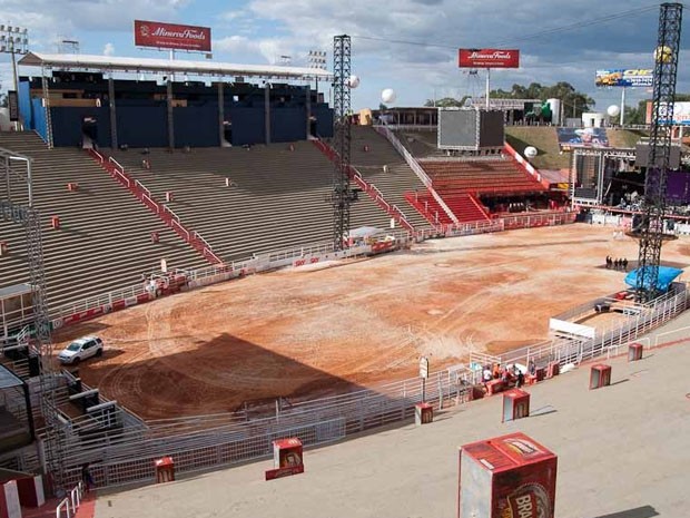 G1 - Palcos paralelos e eliminatórias agitam 6ª noite de rodeio em ...