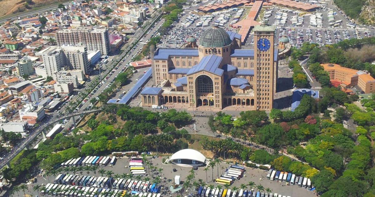 G1 - Aparecida comemora 87 anos de emancipação com missa e corrida ...