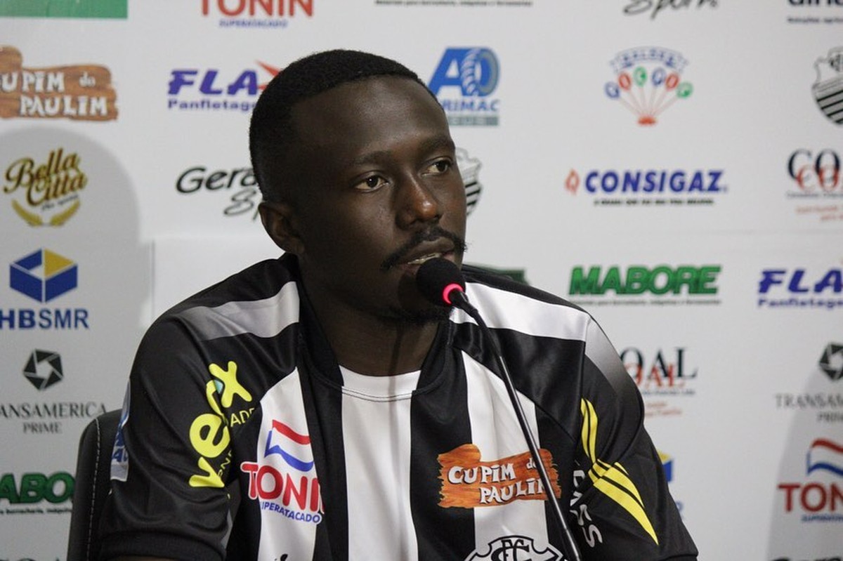 Lucas Lino revela propostas de outros clubes e aguarda retomada para ...