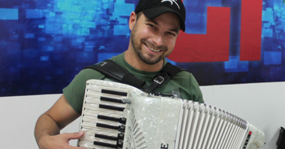 G1 - Vocalista da Pega Leve fala sobre os 13 anos de sucesso no Vale ...