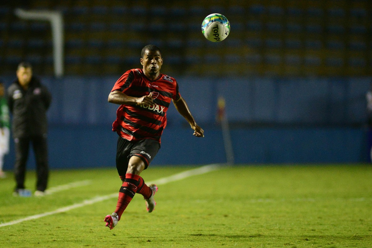 Mazinho analisa retorno após lesão e início do Oeste na Série B ...