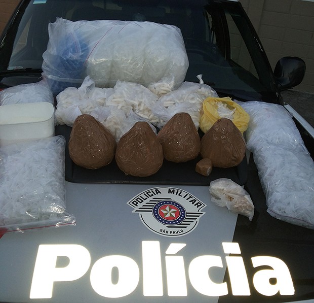 G1 - Trio é detido com cinco quilos de cocaína no Dom Pedro - notícias ...