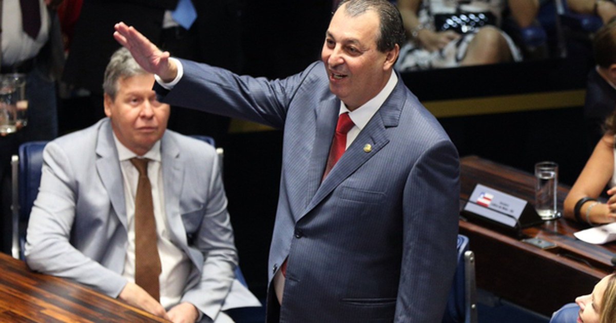 G1 - Omar toma posse como senador e foca Amazonas como prioridade ...