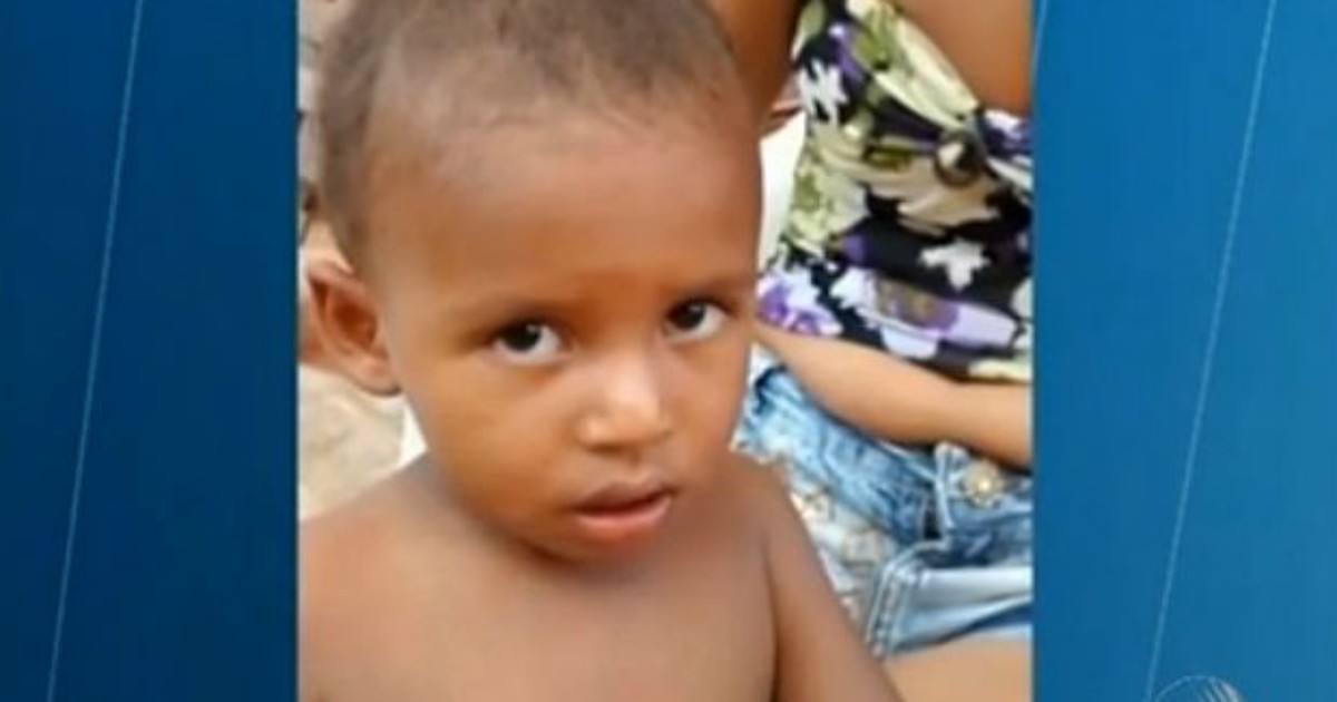 G1 Corpo De Menino De 2 Anos Que Morreu Após Tocar Em Fio é Enterrado