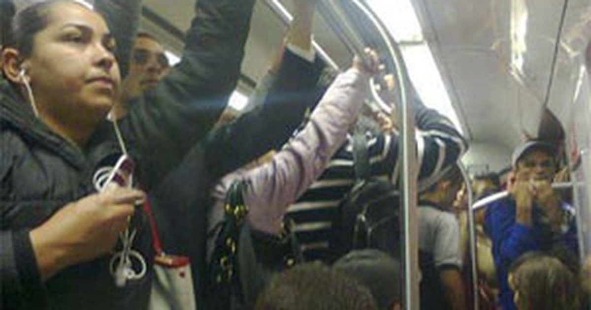G1 - Problema em trem afeta circulação na Linha 9 da CPTM - notícias em ... G1 - Problema em trem afeta circulação na Linha 9 da CPTM - notícias em ...