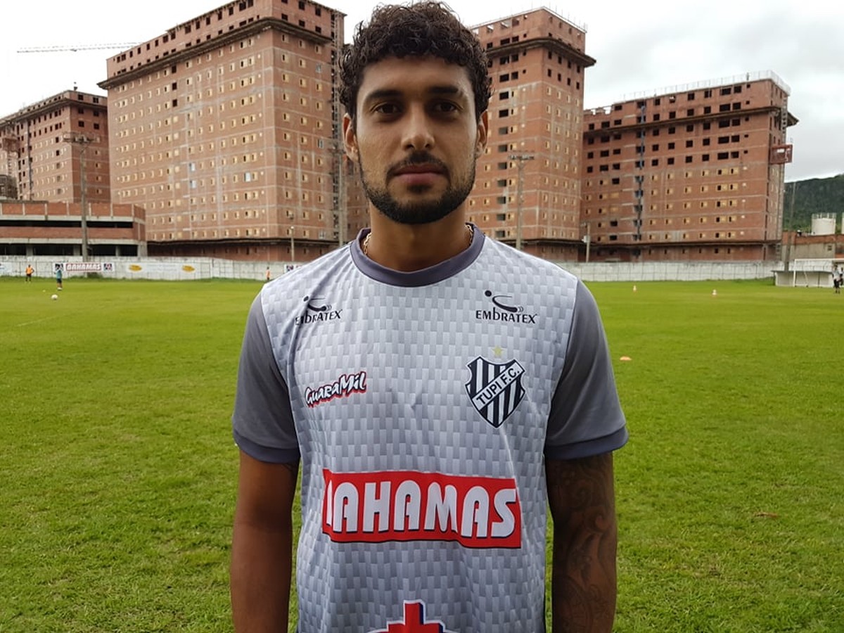 Tupi apresenta Lucas Tavares e deve anunciar outros três reforços para ...