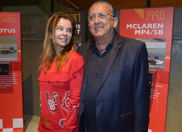 Viviane Senna e Galvão Bueno prestigiam sessão especial de 'Ayrton ... Viviane Senna e Galvão Bueno prestigiam sessão especial de 'Ayrton ...