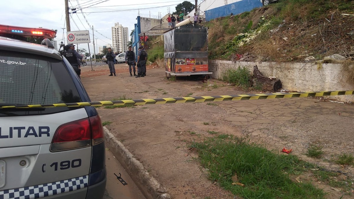 Ladrão é Morto Em Confronto Com Pms Em Avenida Movimentada De Cuiabá