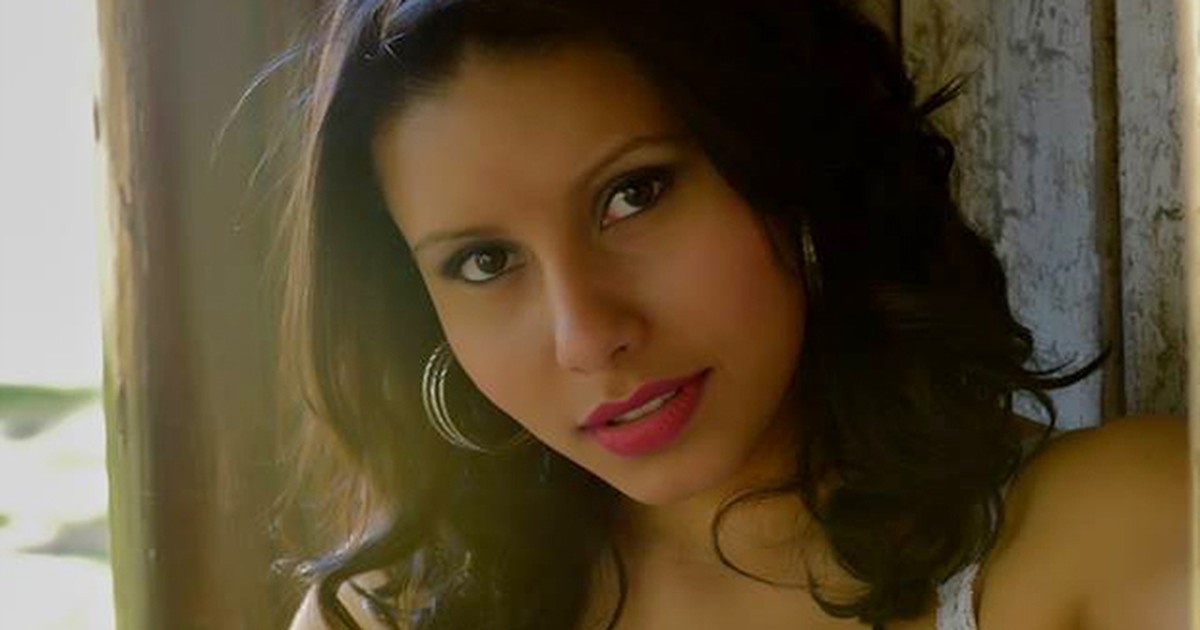 G1 - Destemida, princesa de Barretos diz que sonha montar touro na ...