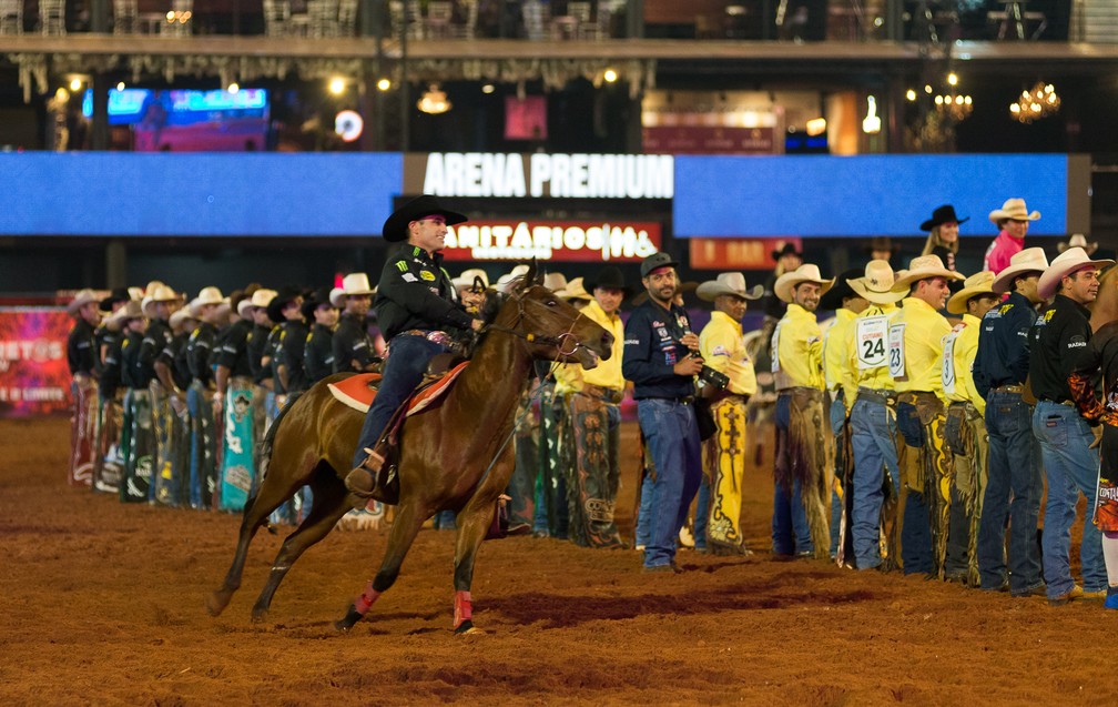 Barretos 2018: Peões abrem Rodeio Internacional; FOTOS | Festa do Peão ...