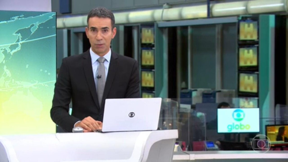 Moraes manda PF identificar membros de grupo de mensagens utilizado por ...