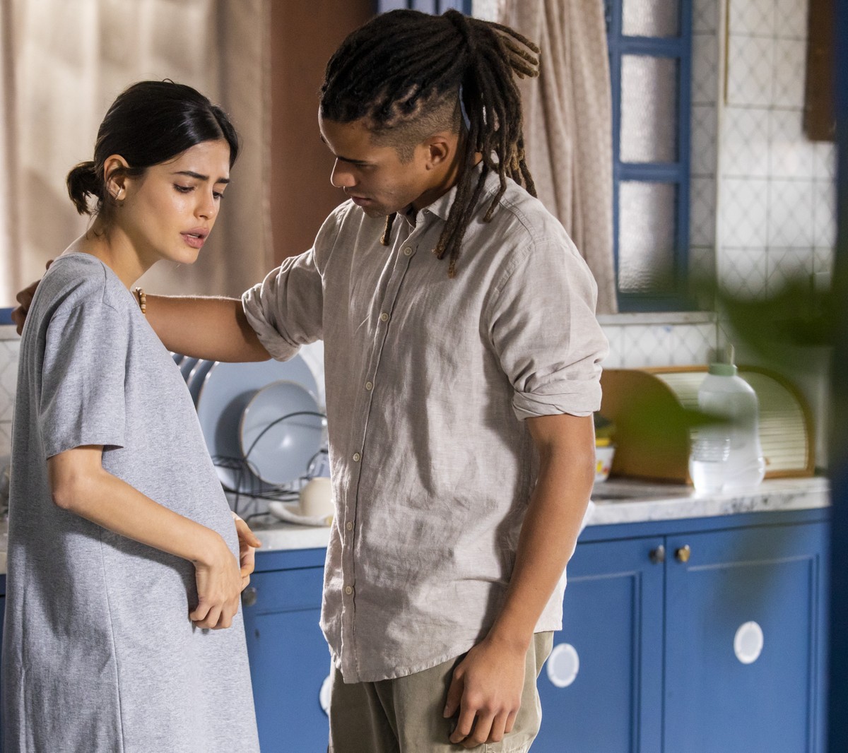 Em nova passagem de tempo de Pantanal, Guta dará à luz; veja imagens | vem por aí | gshow