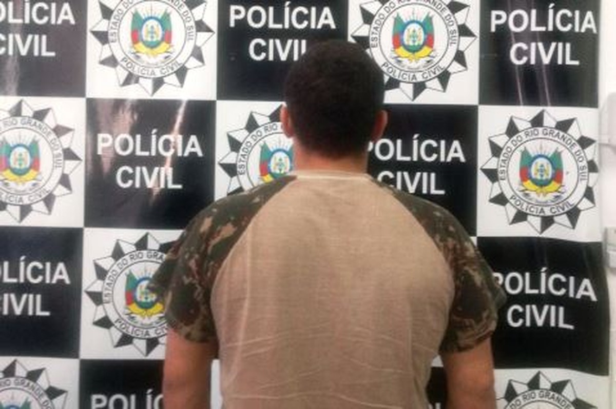 Suspeito De Participação Na Morte De Três Pessoas é Preso Em São
