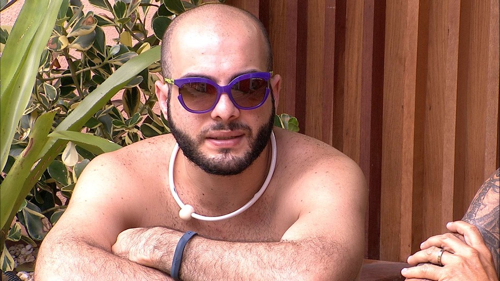 Ayrton sobre sua estratégia: 'Vou desafiar' | agora na casa | Gshow