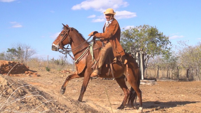‘Sertão sertanejo’ mostra a força da fé na vida de seus moradores ...