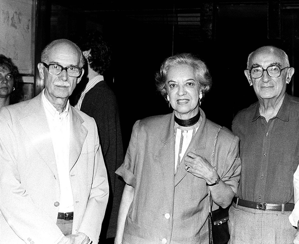 Antonio Candido, crítico literário e sociólogo, morre aos 98 anos em ...