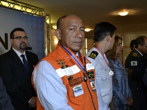 G1 - Coronel Roberto Rocha assume Corpo de Bombeiros no Amazonas ...