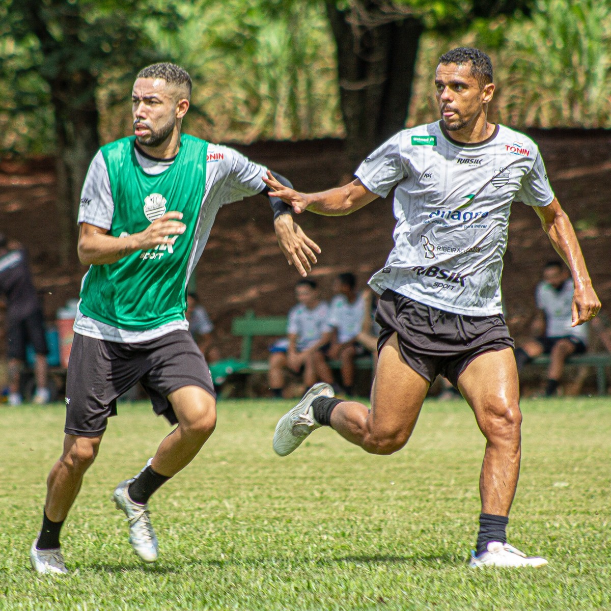 Luketa vê pressão por ter atuado no Botafogo-SP, mas se diz focado em ...