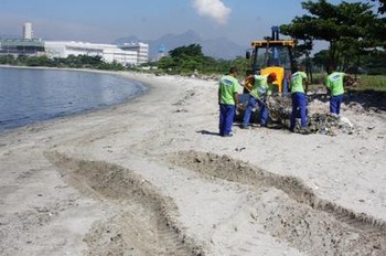 Enxugando gelo | Ancelmo - O Globo