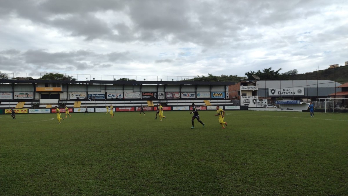 Com gol no fim, Santarritense vence Figueirense-MG fora de casa pela Segunda Divisão do Mineiro ...