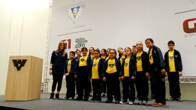 Rede Globo > tv tribuna - Crianças da LBV fazem homenagem a TV Tribuna ...