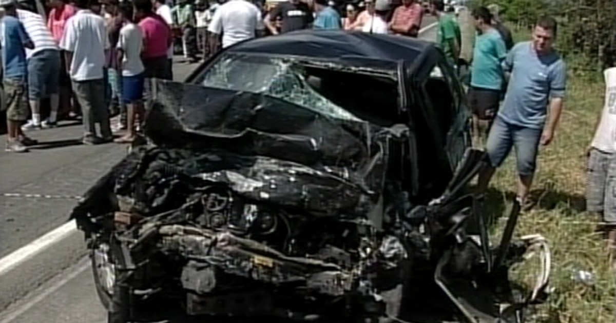 G1 - Acidente no Vale do Itajaí provoca morte de três pessoas neste ...