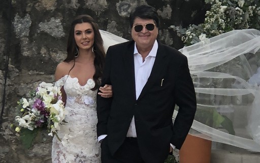 Filha de Datena se casa no Guarujá - Quem | Casamentos