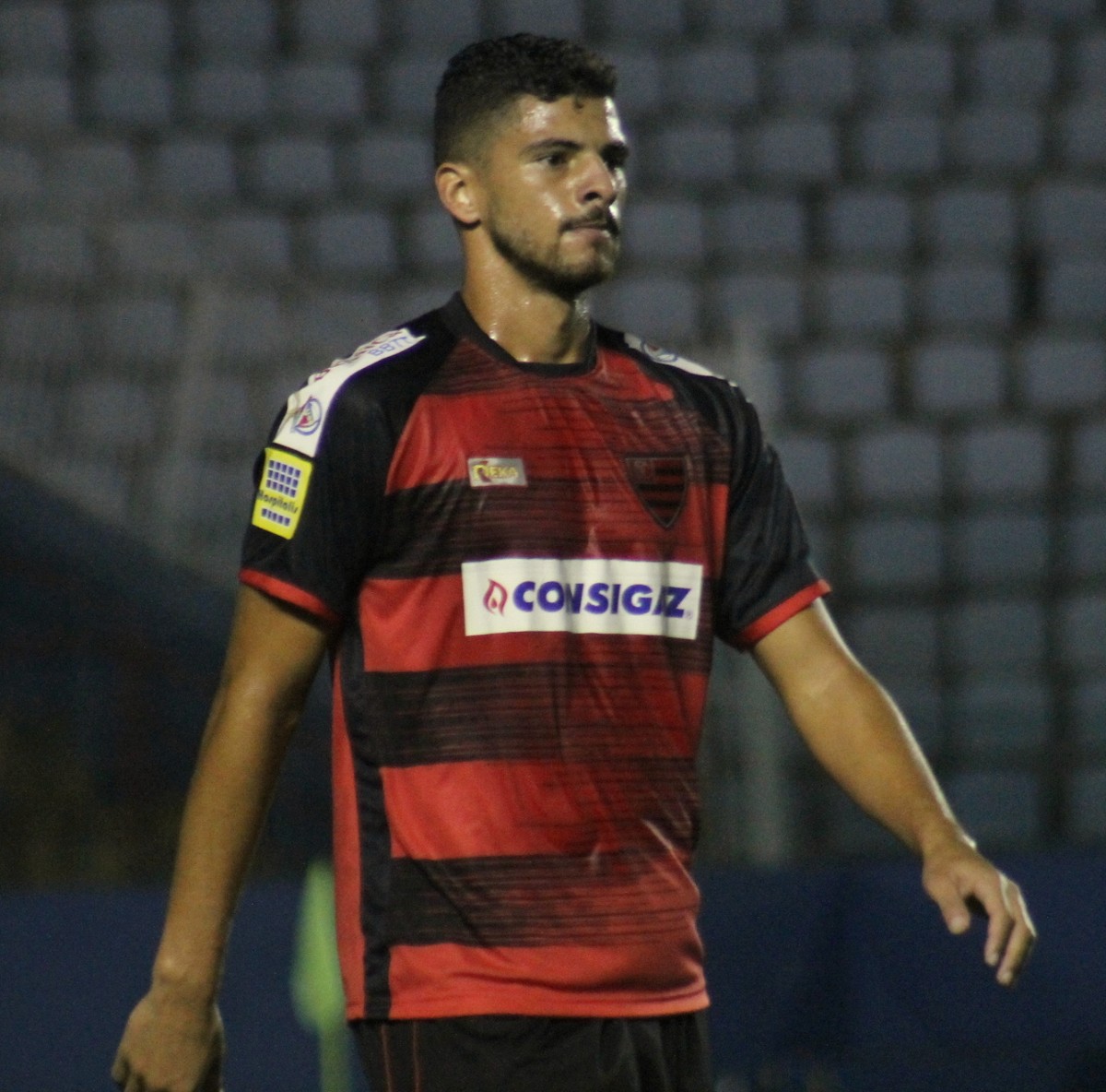 Patrick avalia estreia pelo Oeste e projeta partida contra o São Bento ...