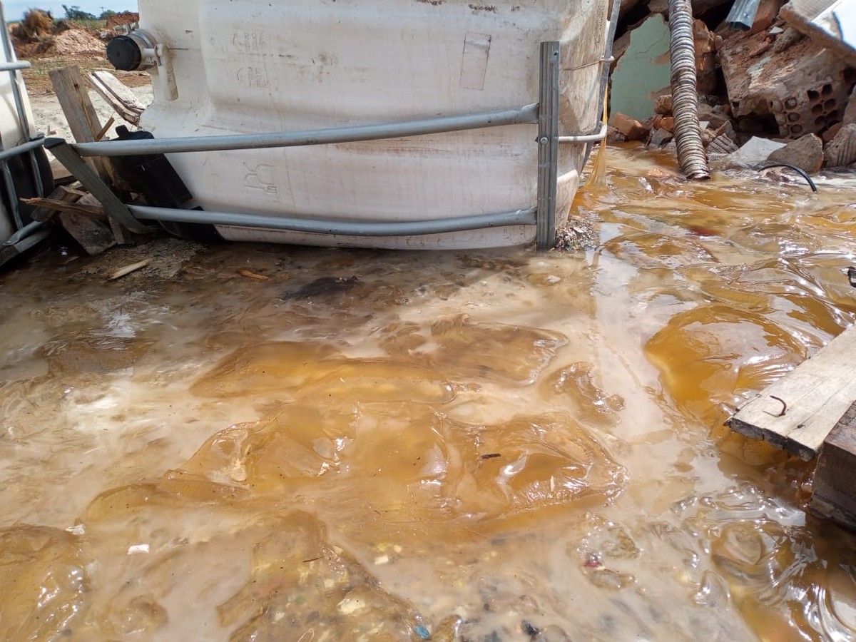 Cetesb identifica produto químico descartado irregularmente em ...