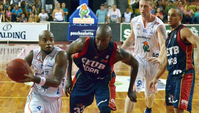 Em casa, Bauru vence Brasília para embalar rumo aos playoffs do NBB ...