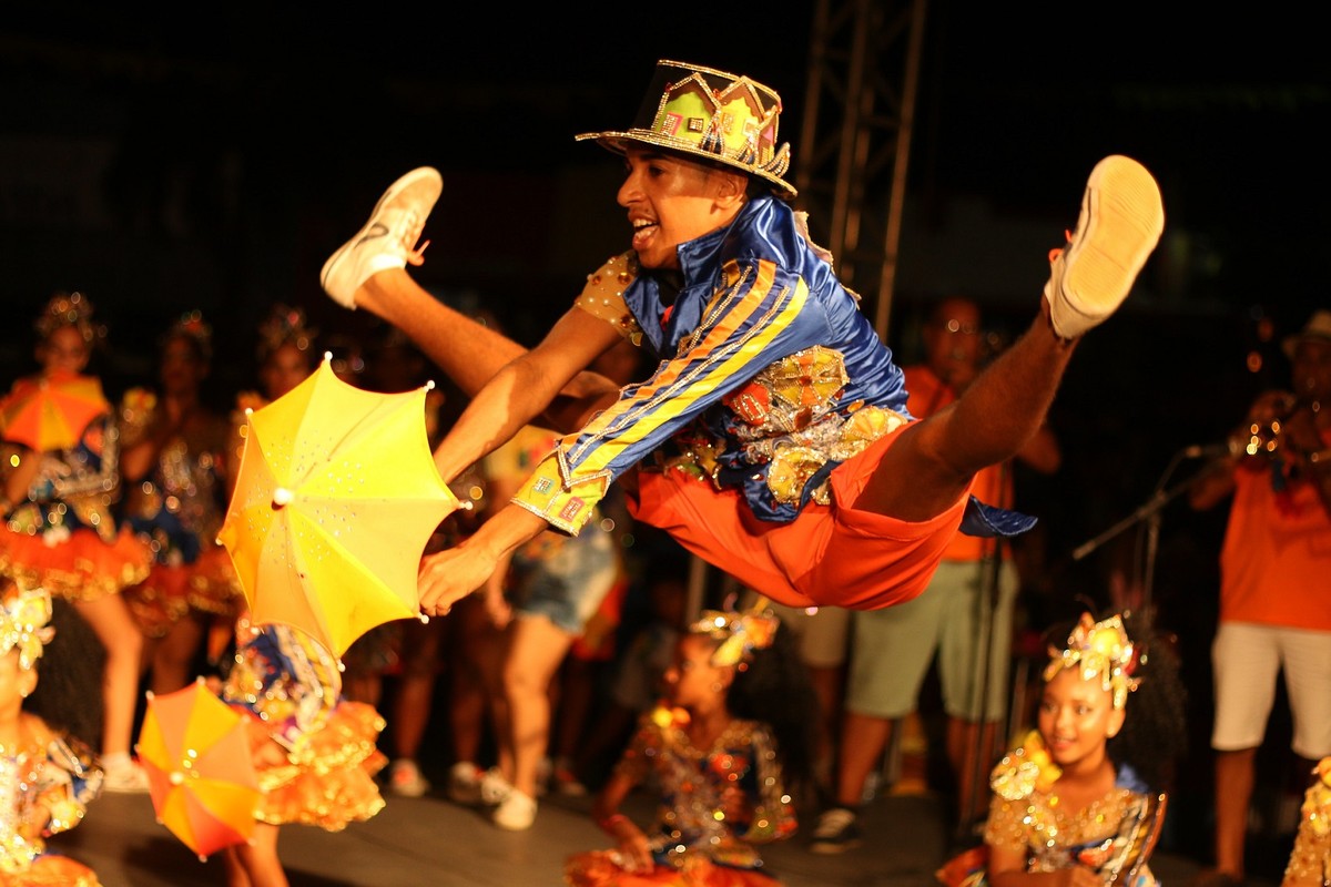 Dia do Frevo: passistas declaram paixão pelo ritmo e relatam ...