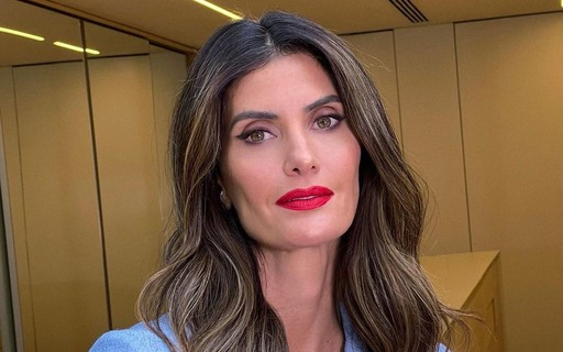 Na véspera de completar 35 anos, Blake Lively posta raro clique na ...