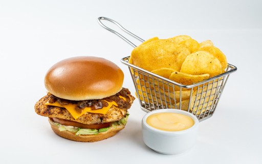 Aussie Grill, restaurante 100% virtual de frango do Outback, anuncia ...